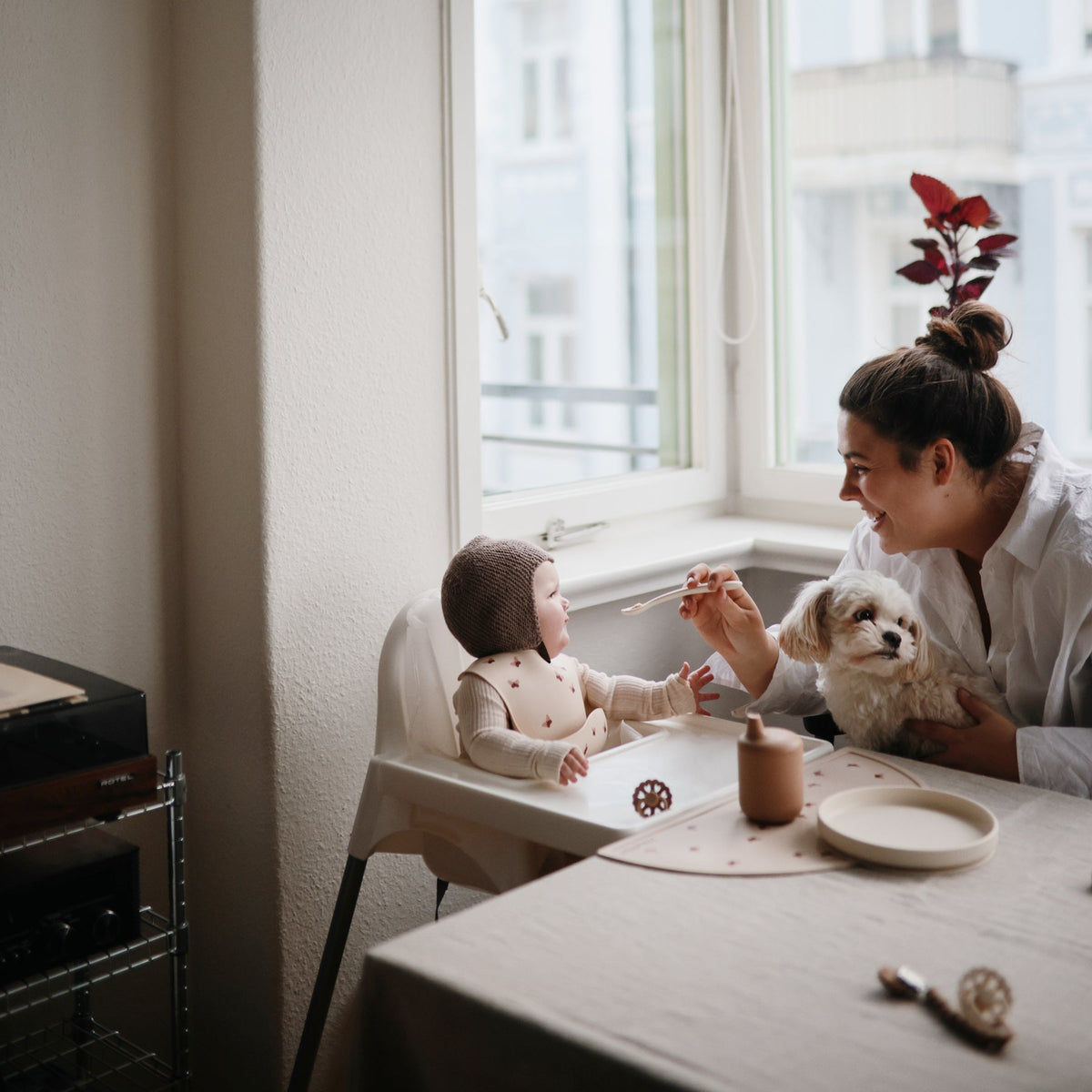 Classic Silicone Suction Plate - Mushie - Stay-Put Food Grade Baby ...